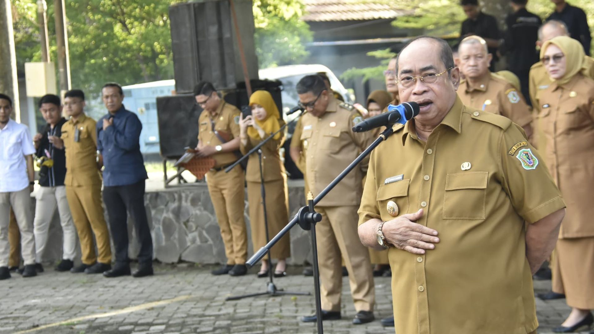 Libur Selesai, Adhan Dambea Minta ASN Kota Gorontalo Jangan Keluyuran ...