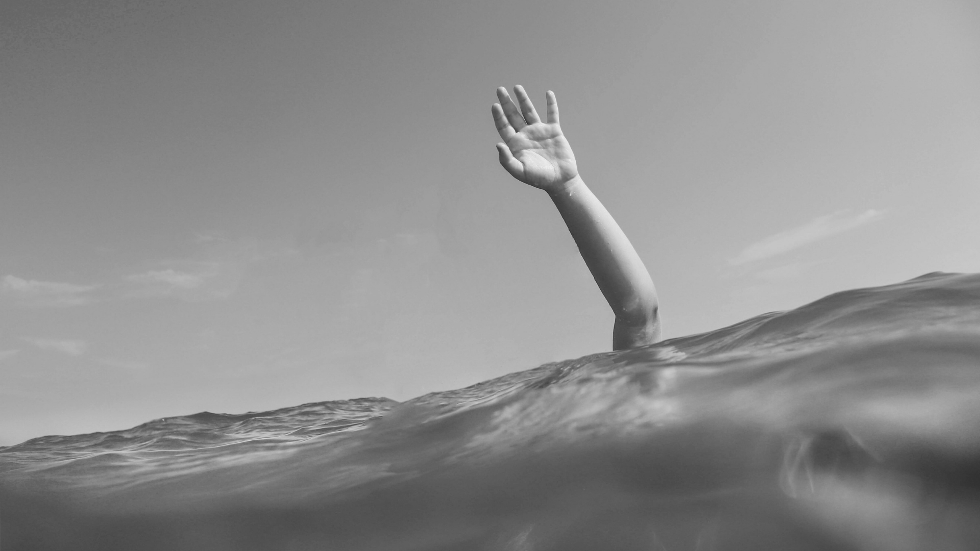 Sekilas Info: 10 Mahasiswa UNG Terseret Arus Sungai di Desa Dunggilata ...